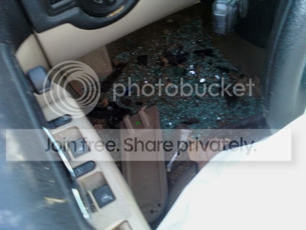first time ive put pictures of my corrado and crashed MK4 Jetta | VW ...