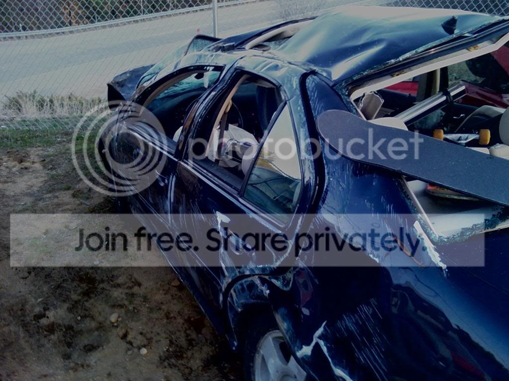 first time ive put pictures of my corrado and crashed MK4 Jetta | VW ...